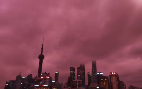The sky suddenly turned purple, be careful of this phenomenon