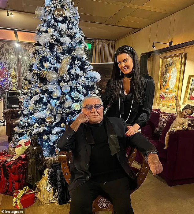 Victoria Beckham and Giorgio Armani lead tributes to 'iconic Italian ...